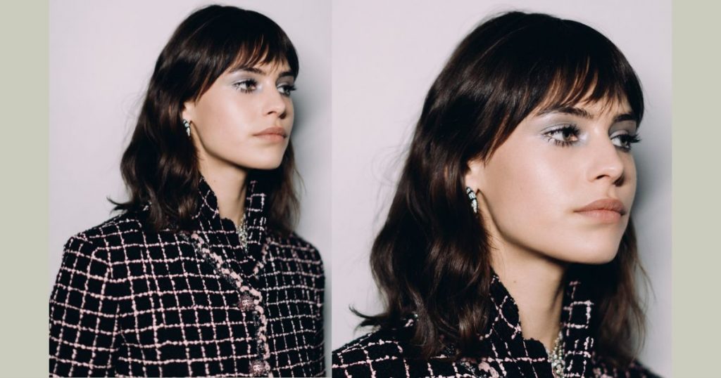 How to recreate the Frosted Eye Makeup from Chanel AW 23-24 | Notorious-mag