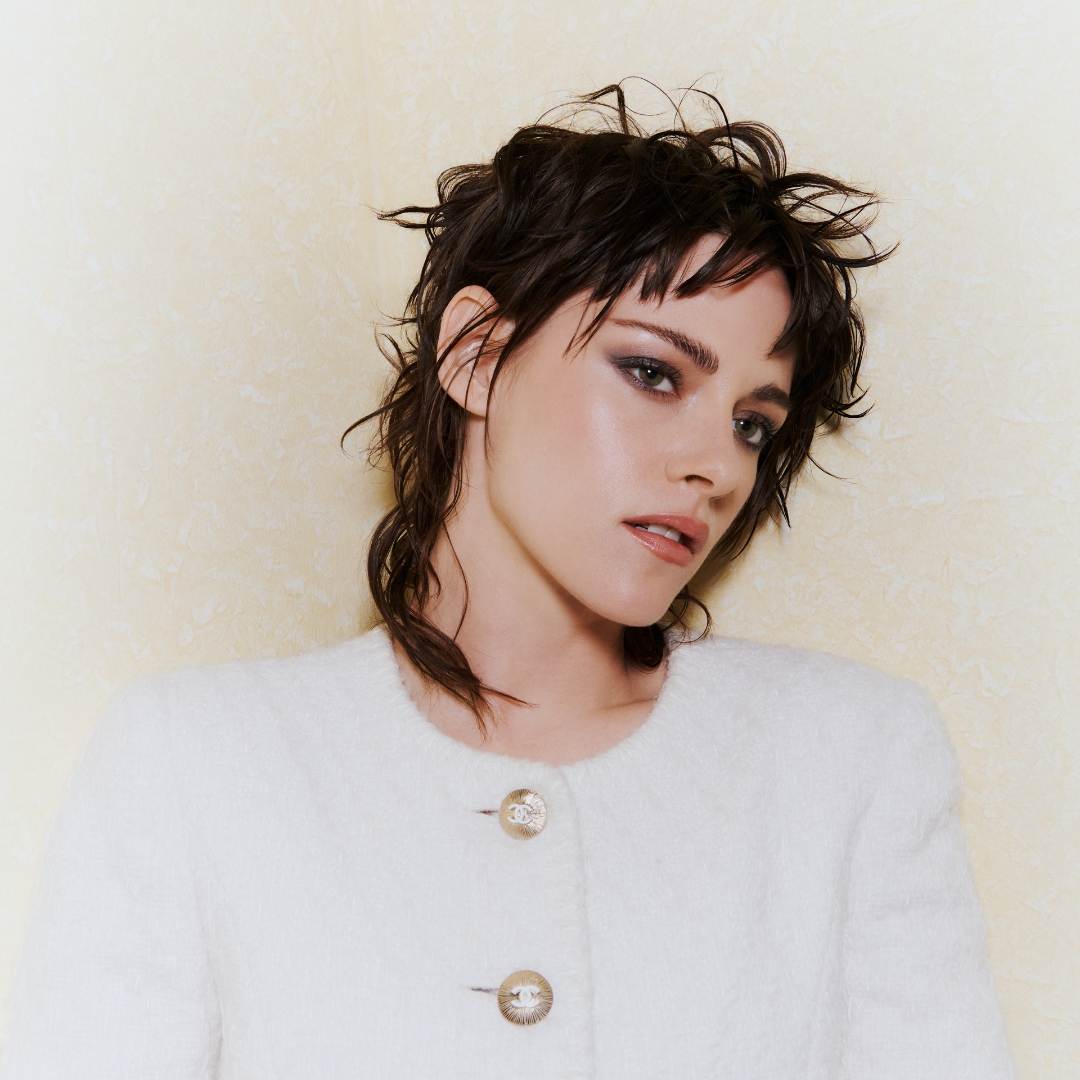 Get The Gallagher Brothers’ Iconic Oasis Haircut | Notorious-mag