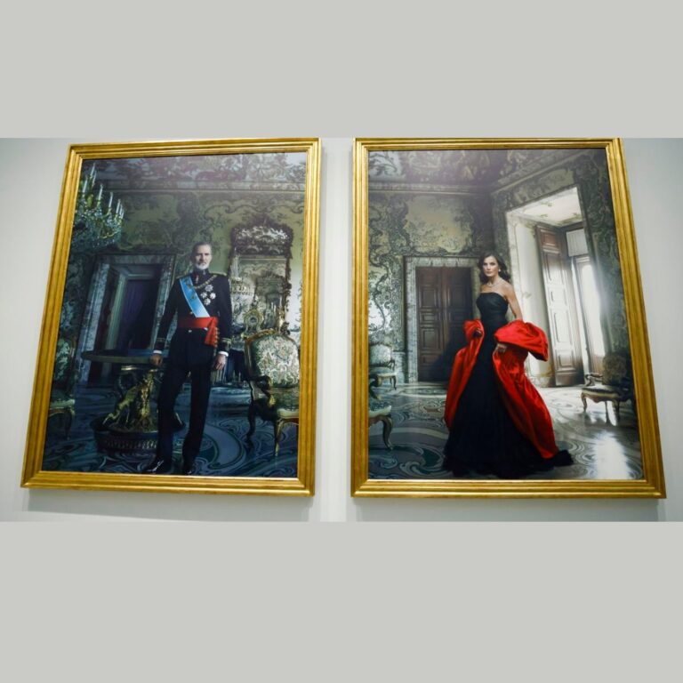 Details You May Not Know About the Portraits of the Spanish Royal ...