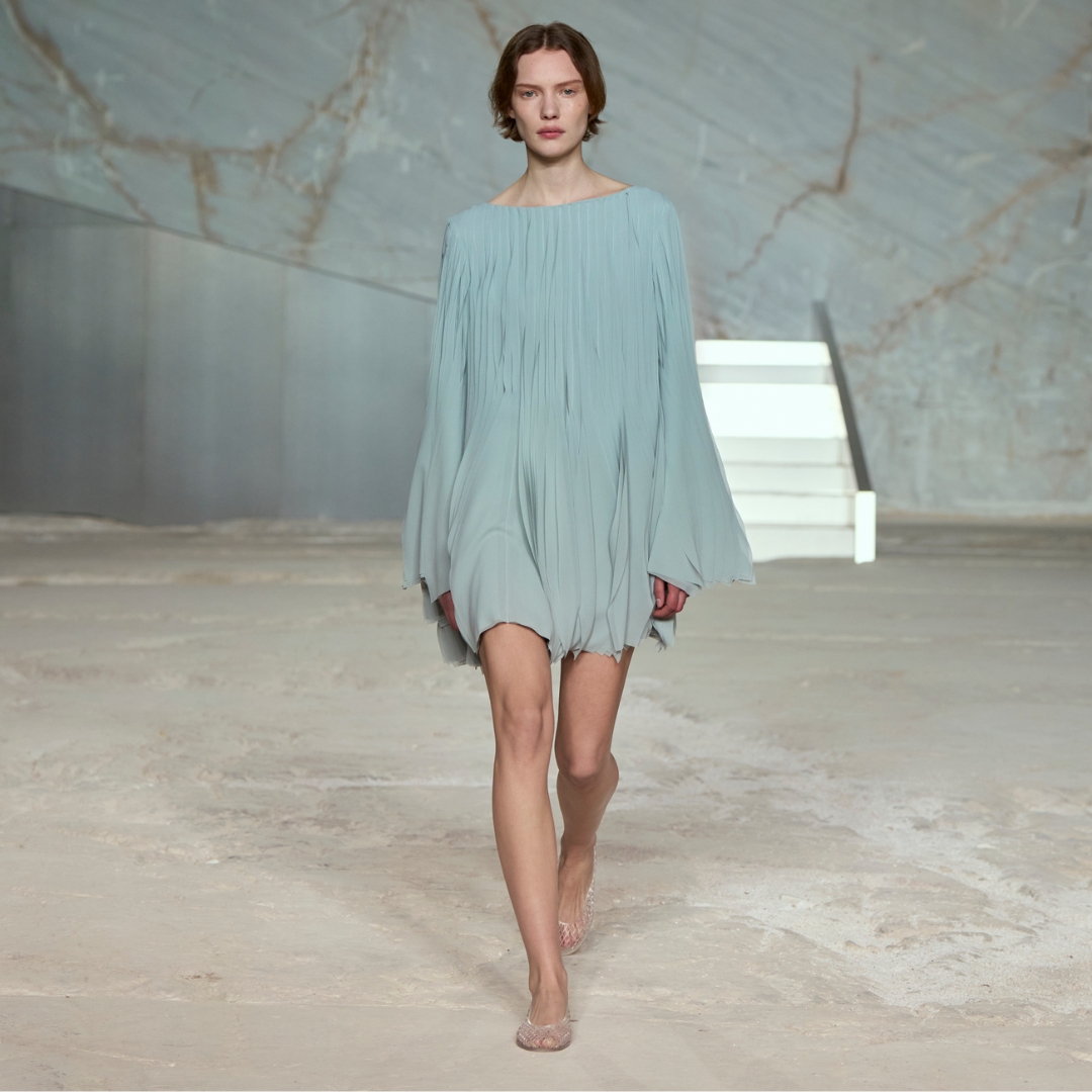 Fashion Summer Destination – COS Welcomes Summer in Greece | Notorious-mag
